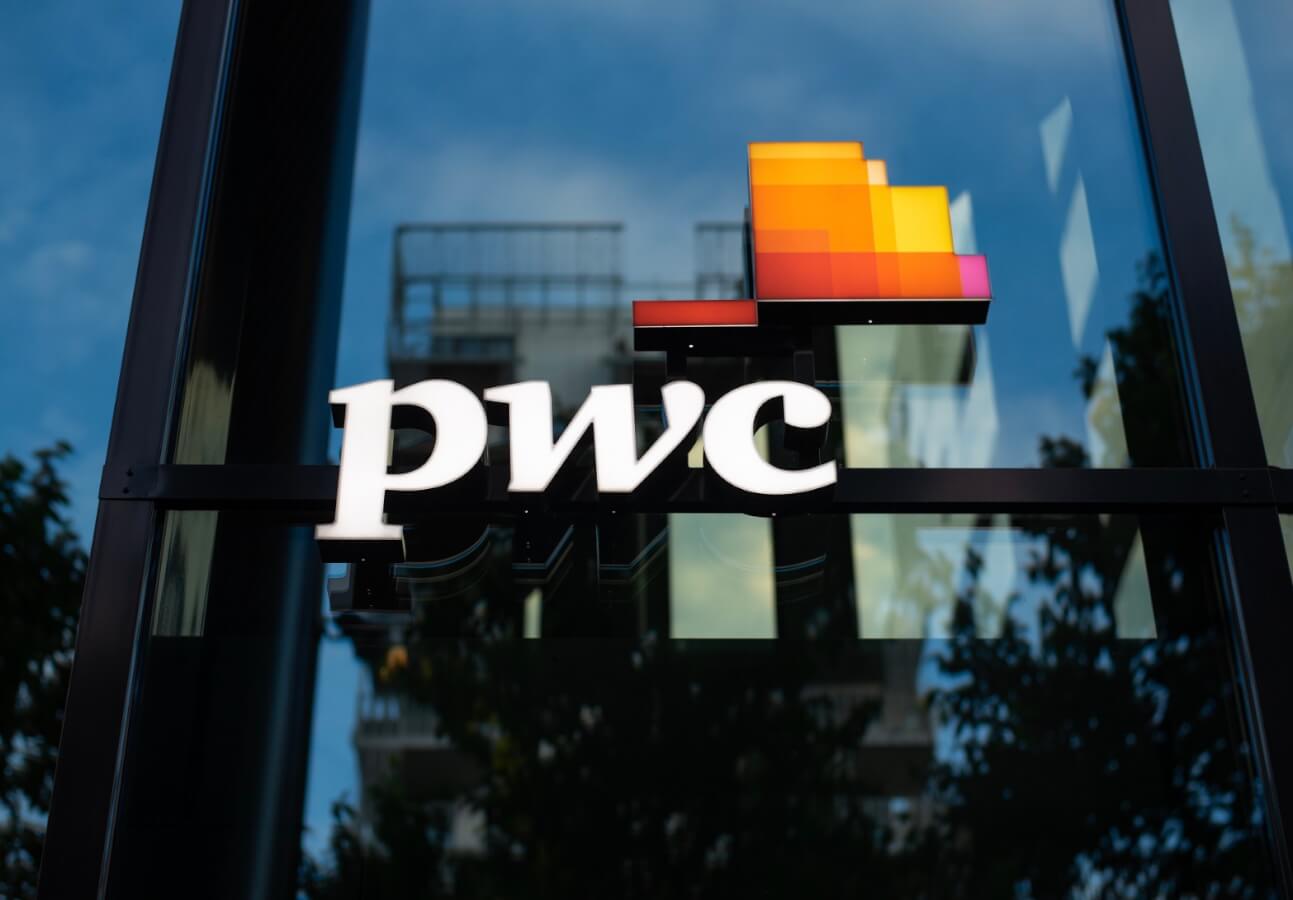 PwC et AWS, conseil, ingénierie et infra - Soluxions Magazine