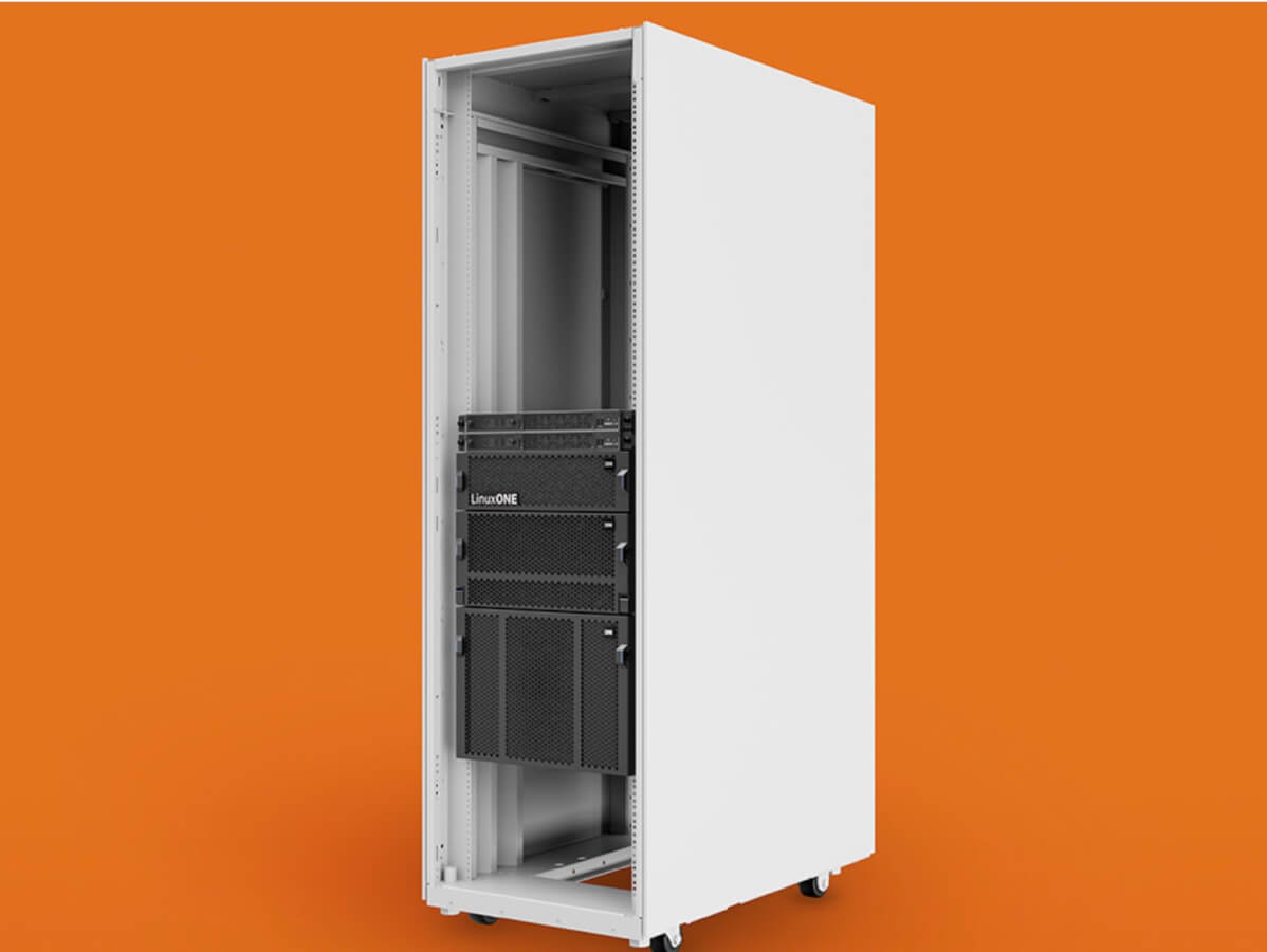 IBM LinuxONE 4 Express, le mainframe pour PME ! - Soluxions Magazine